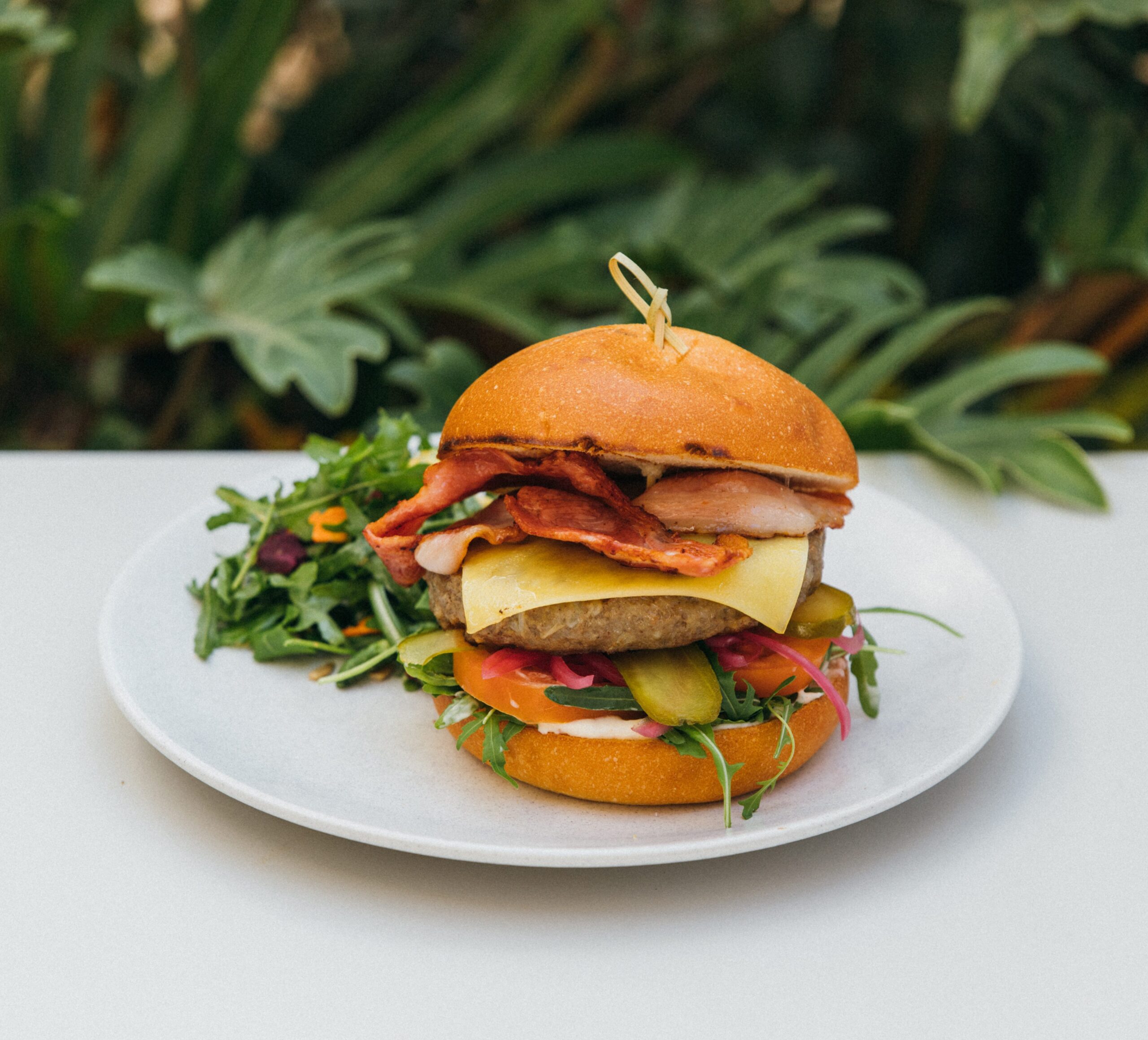 Angel Bay Beef, Bacon & Cheese Burger